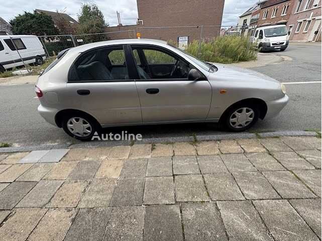 Prodaje se Daewoo Lanos 1.5 SX hečbek na aukciji