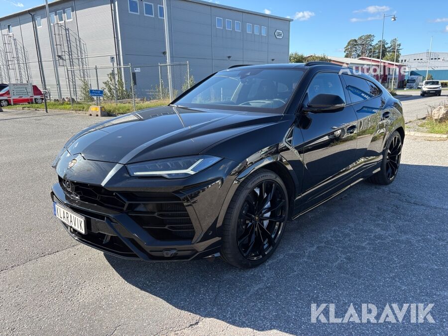 Prodaje se Lamborghini Urus karavan na aukciji