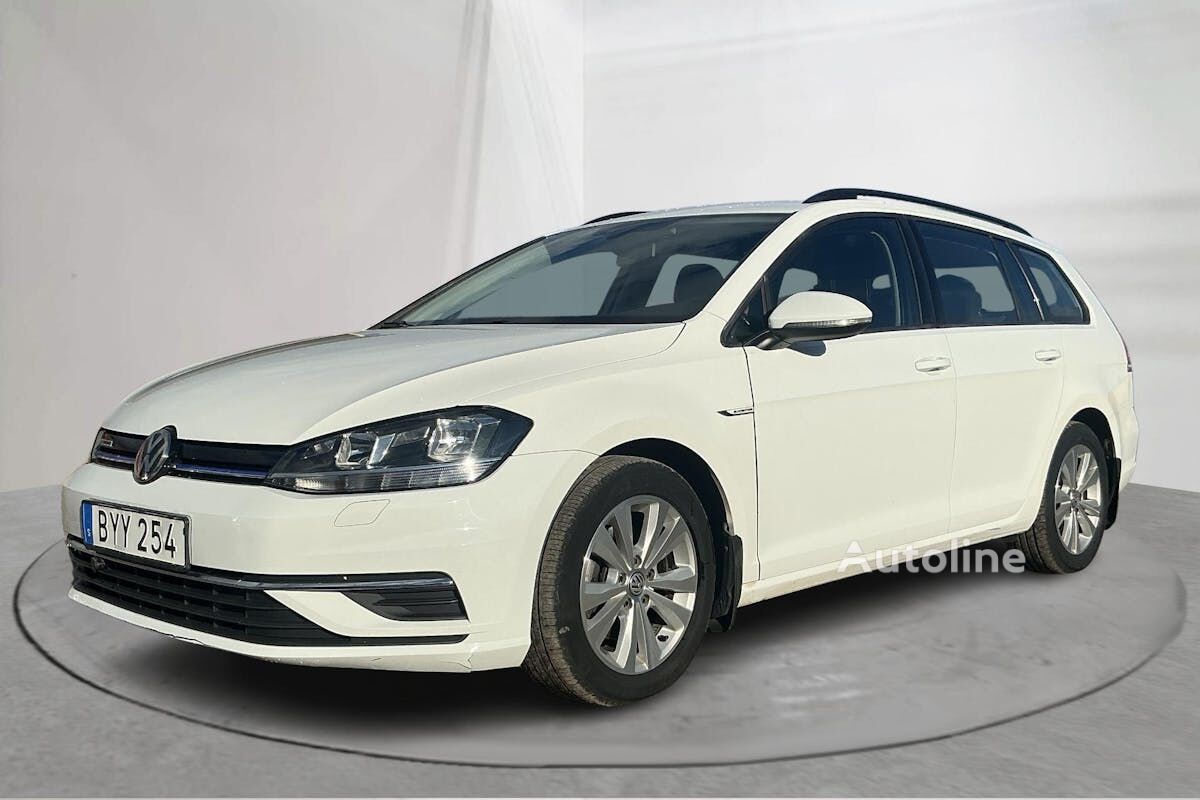 Prodaje se Volkswagen Golf karavan na aukciji