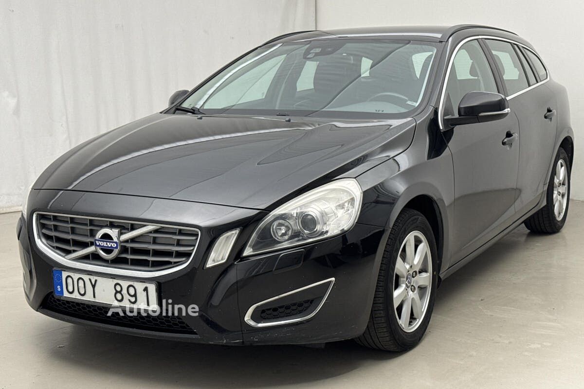 Prodaje se Volvo V60 karavan na aukciji