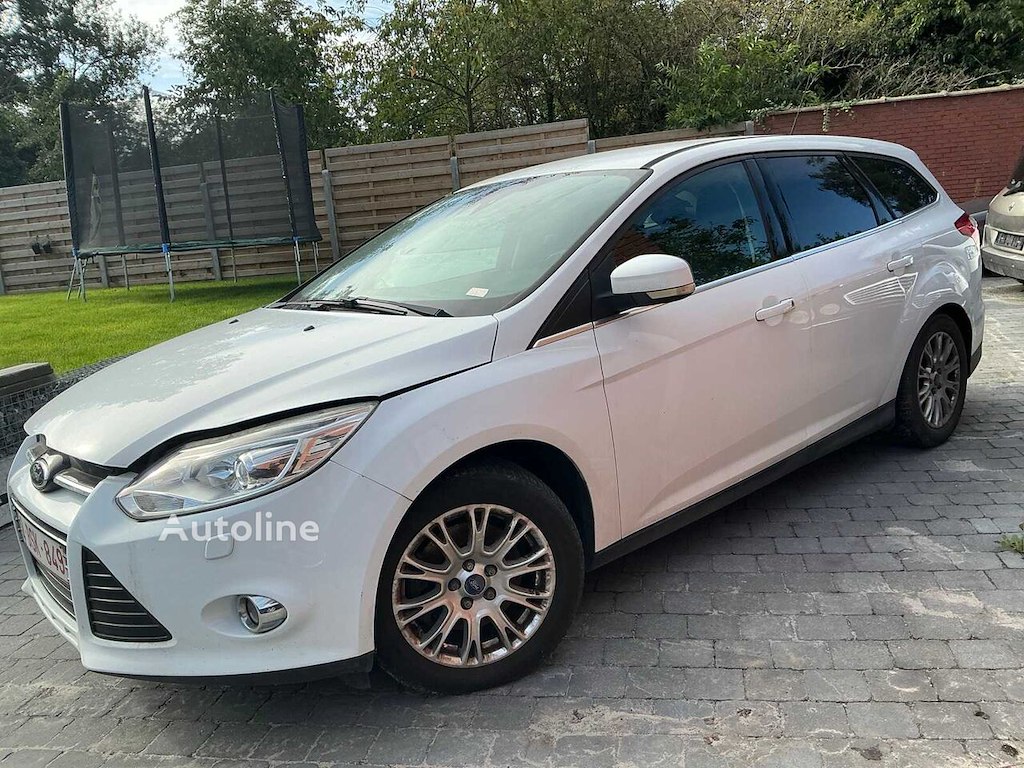 Prodaje se Ford Focus karavan na aukciji