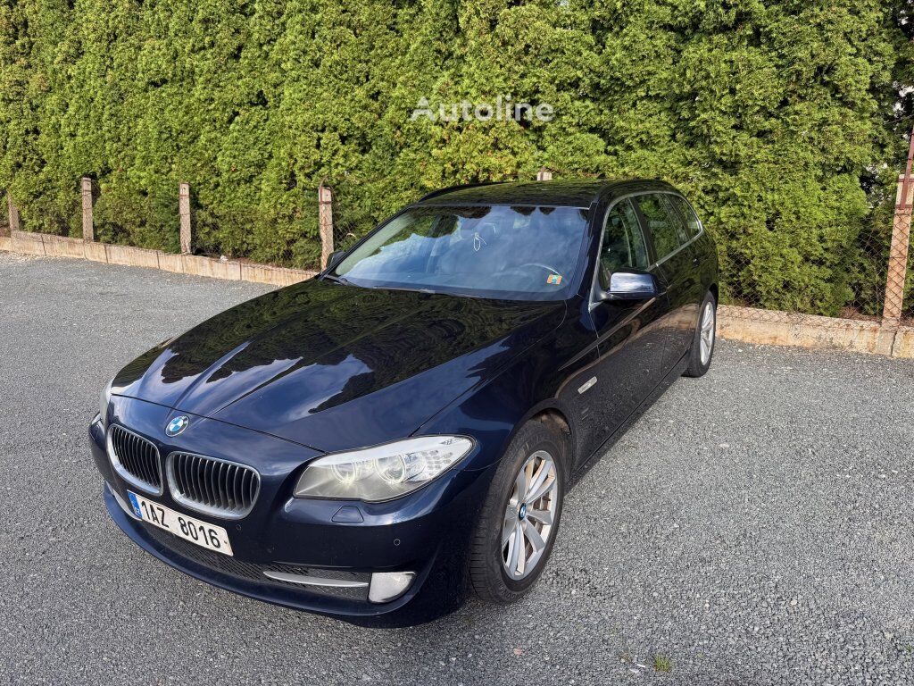BMW Řada 5 520D Touring F11 karavan