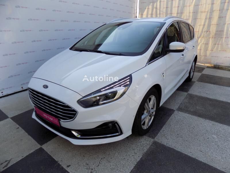 Ford S-MAX 2.0TDCi/Titanium/AT/LED/ karavan