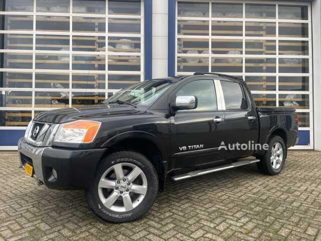 Prodaje se Nissan Titan 5.6 v8 pikap na aukciji