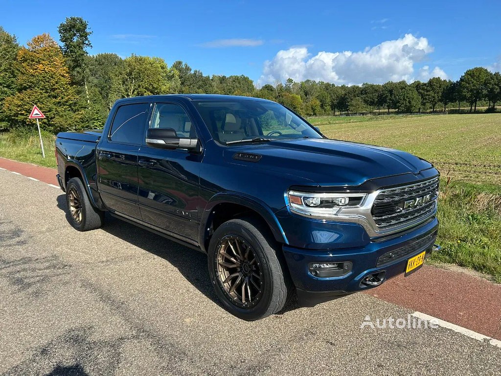 Dodge Ram Pick Up 1500 5.7 V8 4x4 Creb Cab Limeted Hemi Etorque pikap