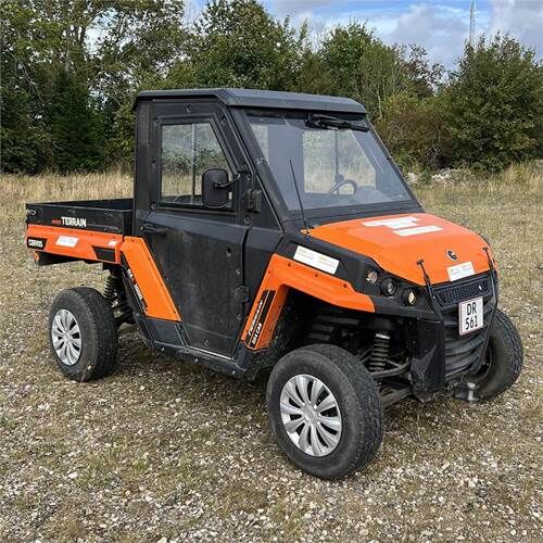 Prodaje se Corvus Terrain DX4 1000 Cab UTV na aukciji