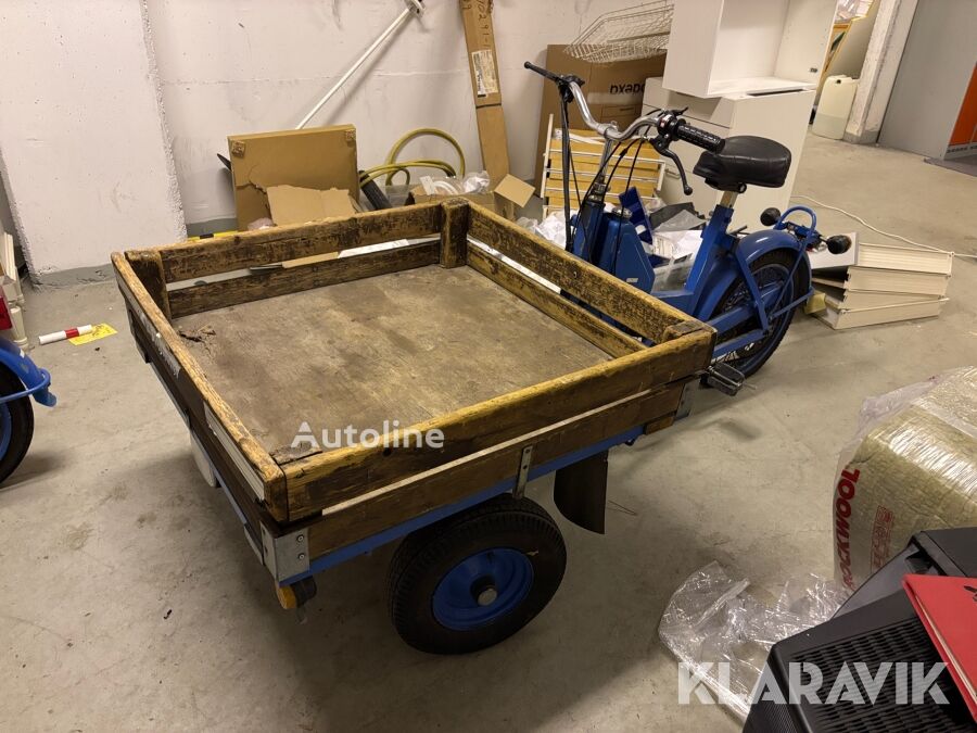 Prodaje se Packmoped Cresent skuter na aukciji