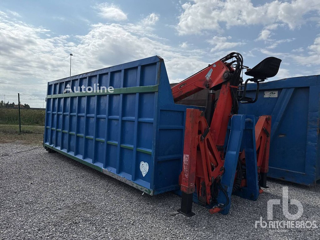Prodaje se karoseriju kipera na aukciji