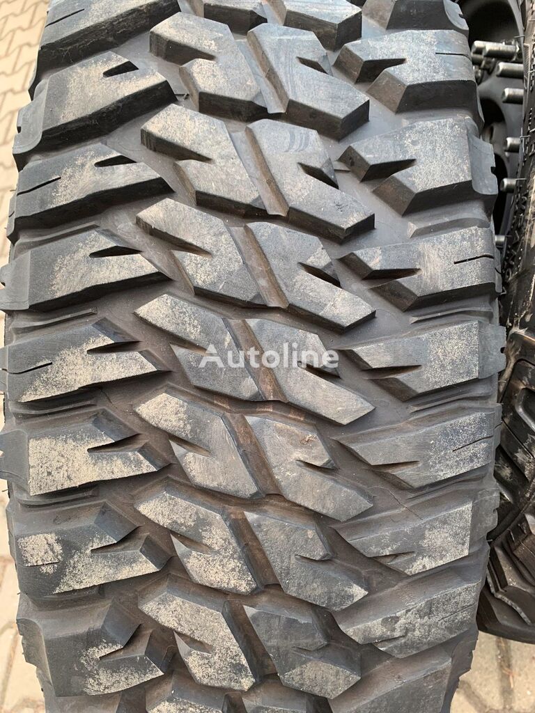 Goodyear 37x12.5R16.5 točak