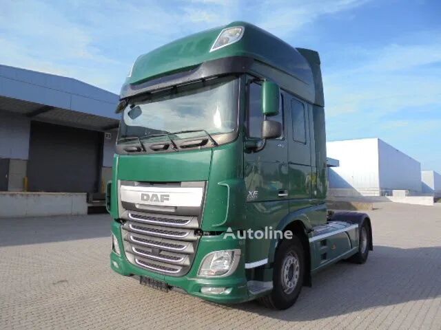 DAF XF 106.460 SUPER SPACE CAB tegljač