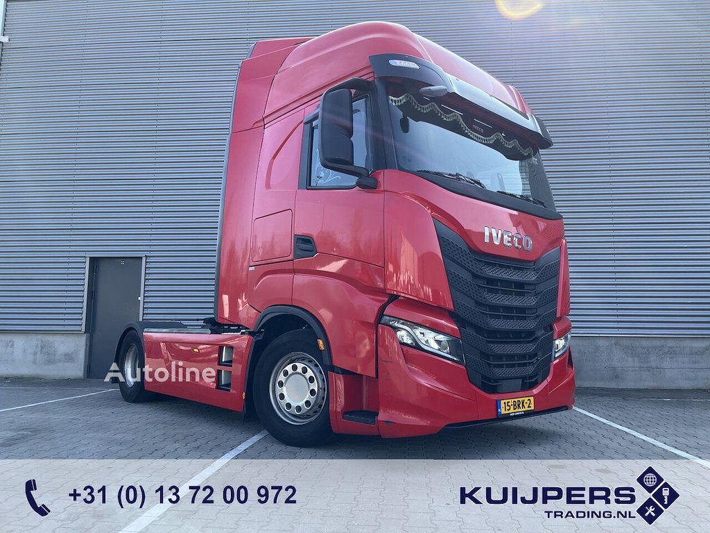 IVECO S-Way AT 420 / Full LED / 569 dkm tegljač