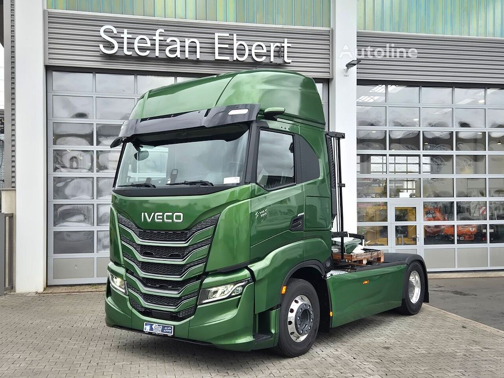 IVECO S-Way AS440S58T/FP 4x2 *MirrorCam*Retarder* tegljač