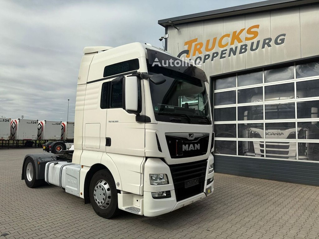 MAN TGX 18.500 XXL/Retarder/2 Tanks tegljač