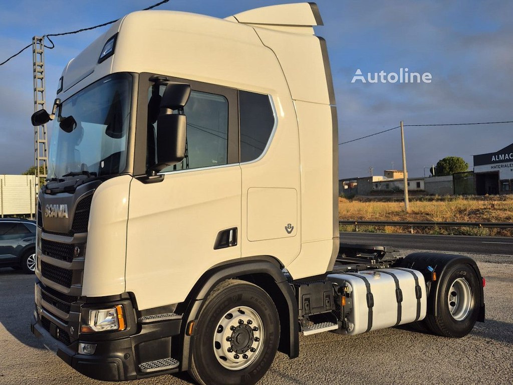 Scania R 590 tegljač