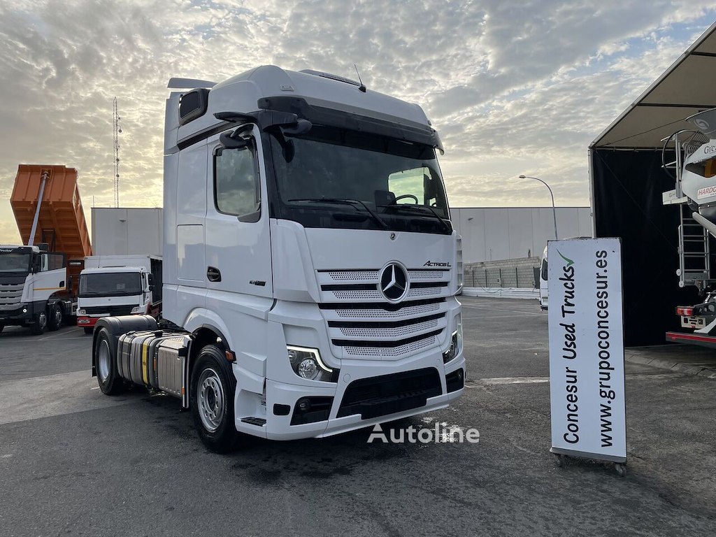 Novi Mercedes-Benz Actros 1863 tegljač