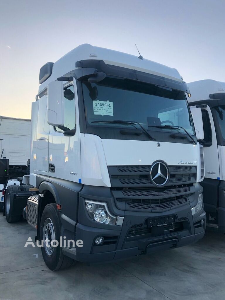 Novi Mercedes-Benz ACTROS 1848 F tegljač
