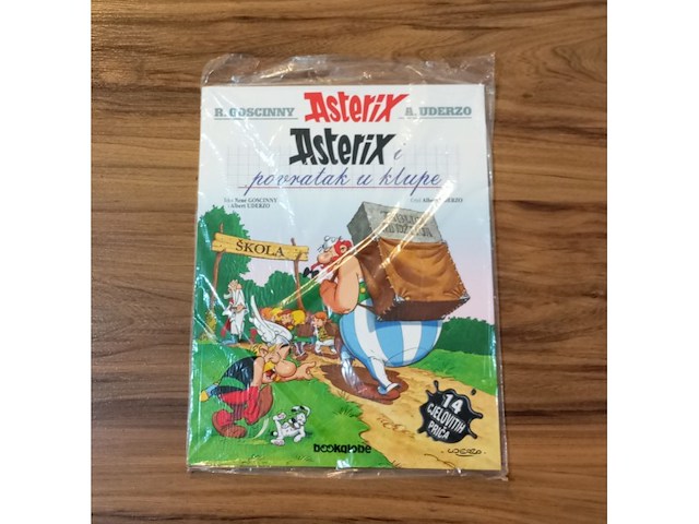 ASTERIX i povratak u klupe  Bookglobe br. 32