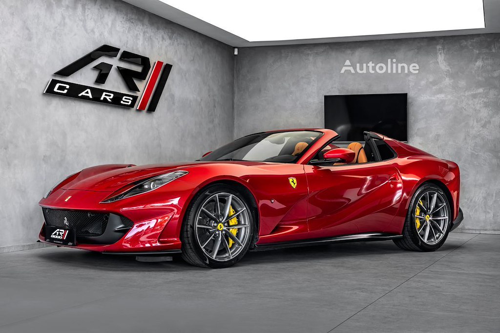 Ferrari 812, GTS automobil