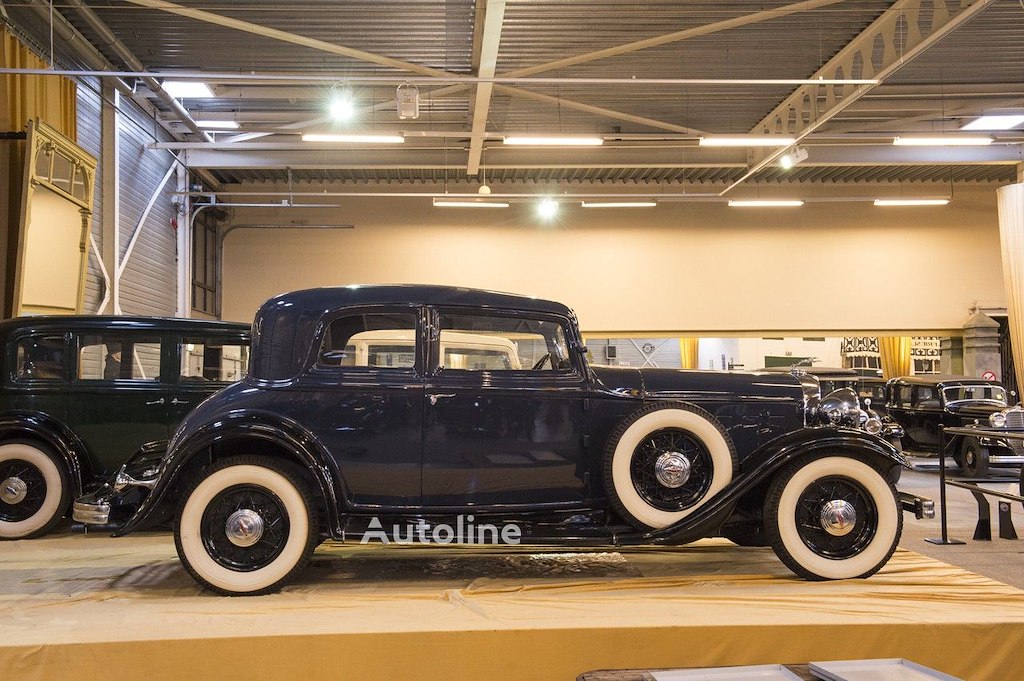 Lincoln KA 506 V8 automobil