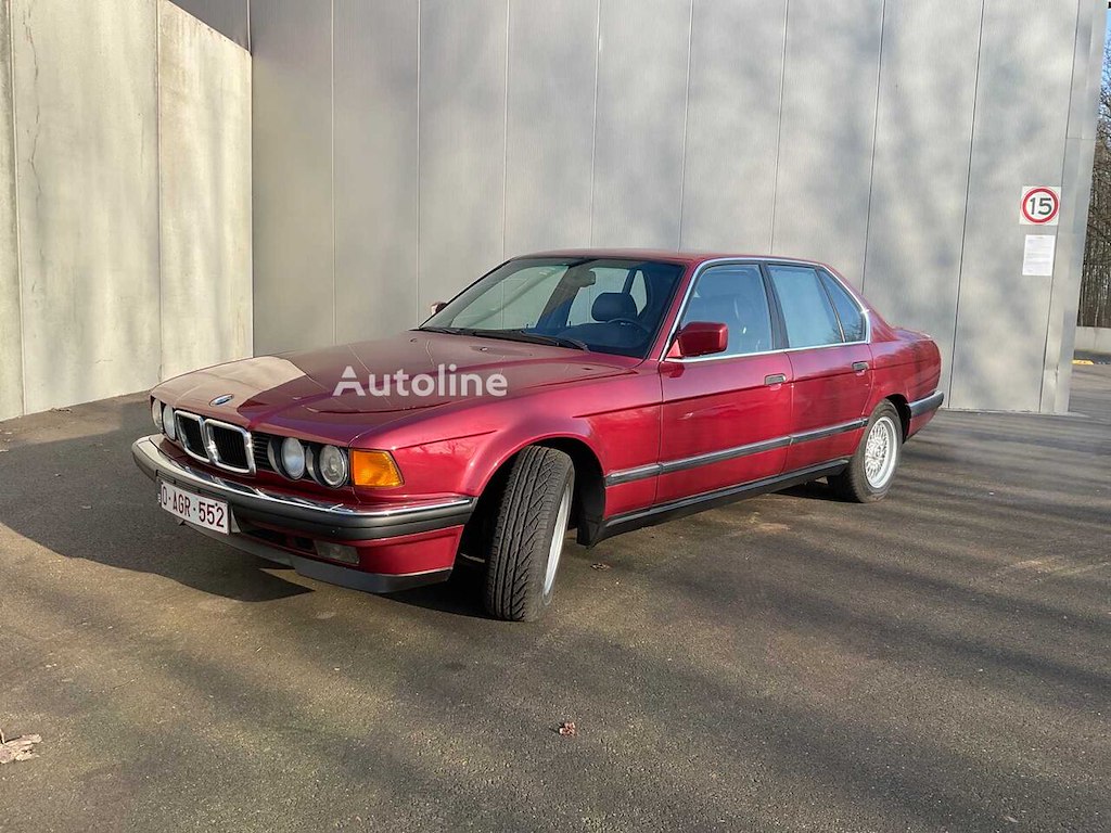 Prodaje se BMW 7-serie 730i automobil na aukciji