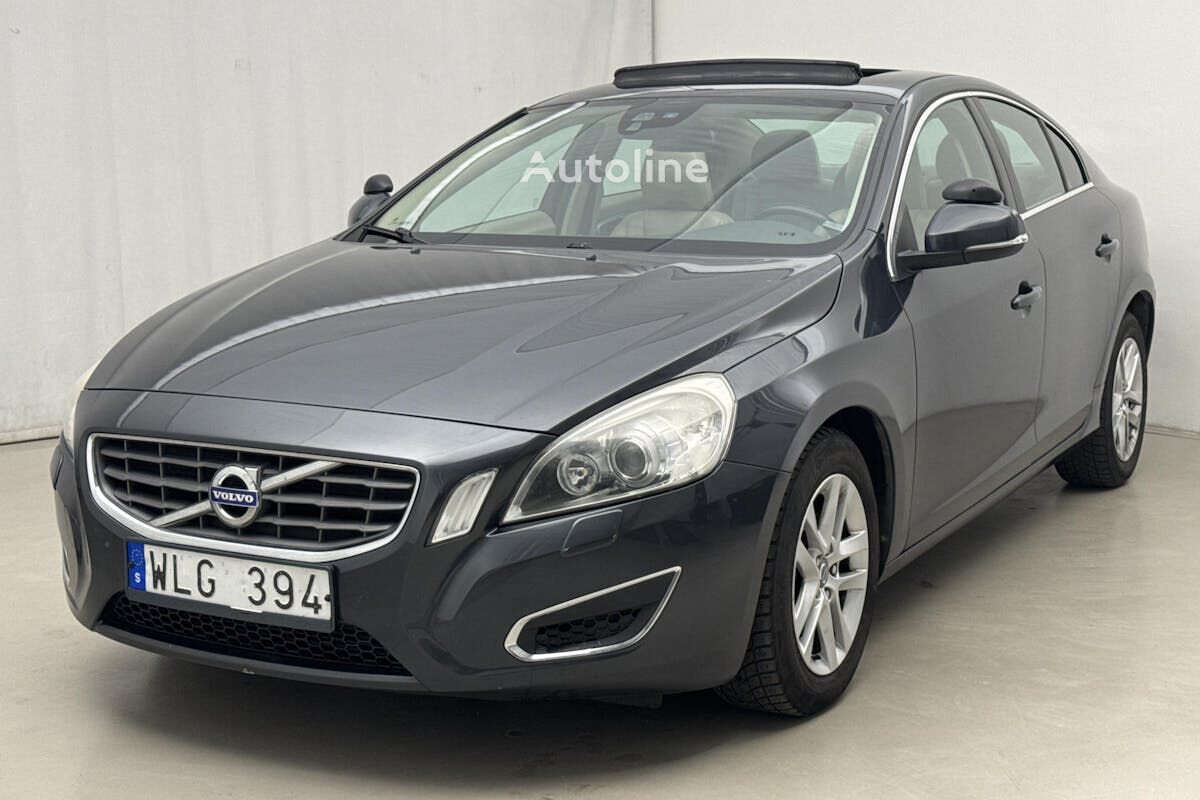 Prodaje se Volvo S60 automobil na aukciji