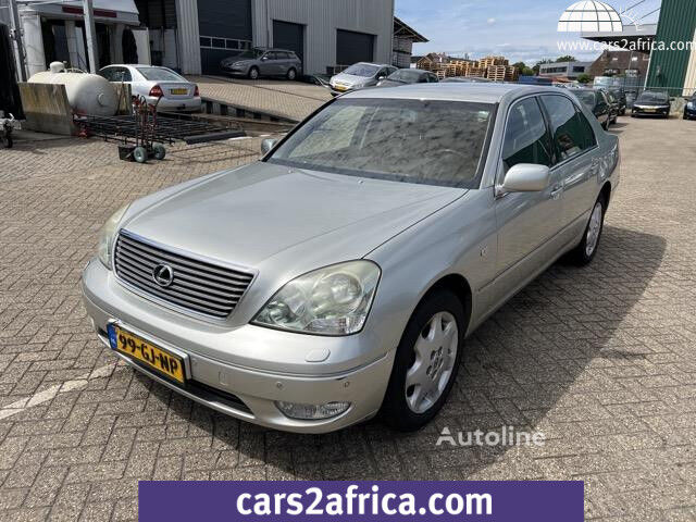 Lexus LS 430 automobil