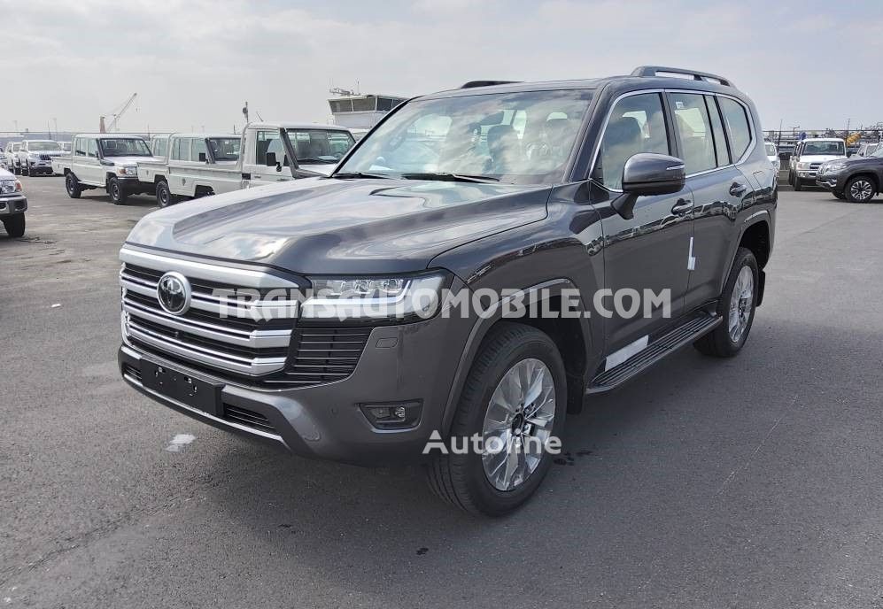 Novi Toyota Land Cruiser 300 automobil