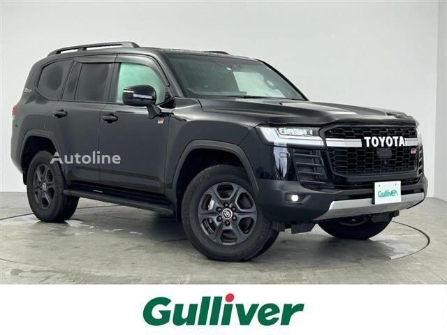 Toyota LAND CRUISER 300 automobil