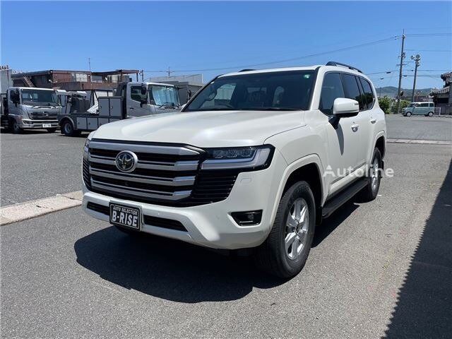 Toyota LAND CRUISER 300 automobil