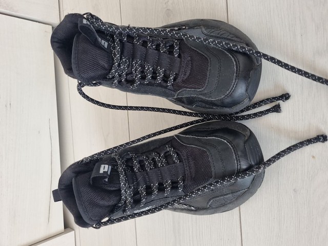 Puma patike duboke za zimu 38 broj