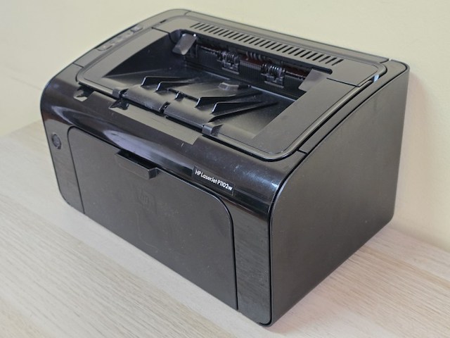 HP LaserJet 1102W wireless