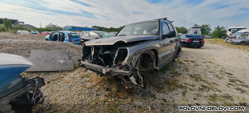 Jeep Liberty 2.8 Crdi Kompletan Auto U Delovima