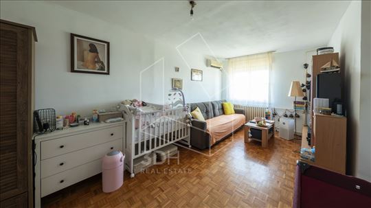 Čukarička padina 37 m², 1.0 adaptibilan u 2.0