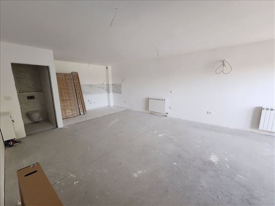 Zemun, Prvomajska, novogradnja, 3.0 71m2, parking