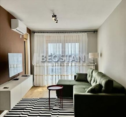 Novi Beograd zelena avenija #64369