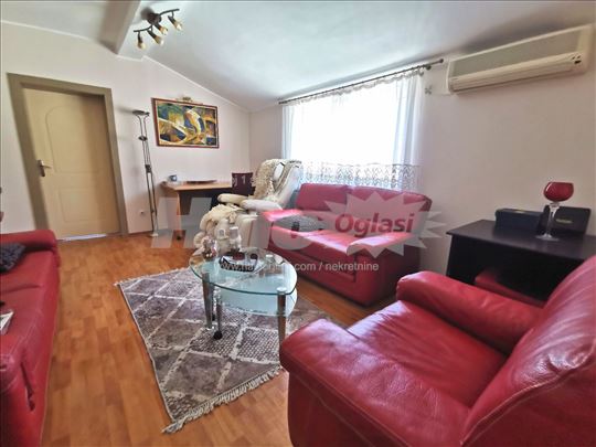 Izdajem stan kod Kluza, 85 m2