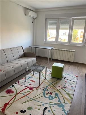 Izdavanje Kumodraška