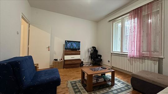 Kalenić pijaca, funkcionalan, održavan, ID 24863