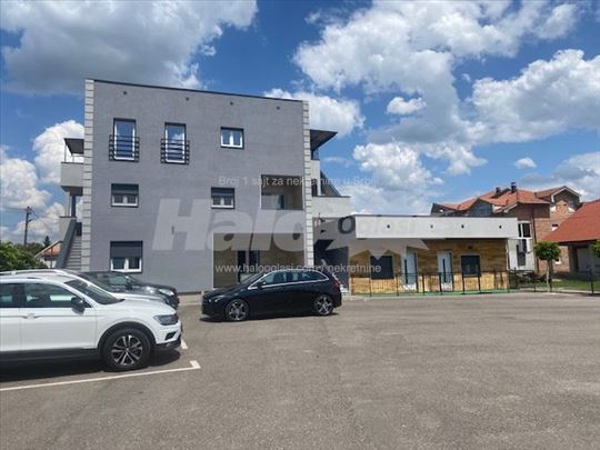 Prodaja Stambeno poslovnog prostora sa placem
