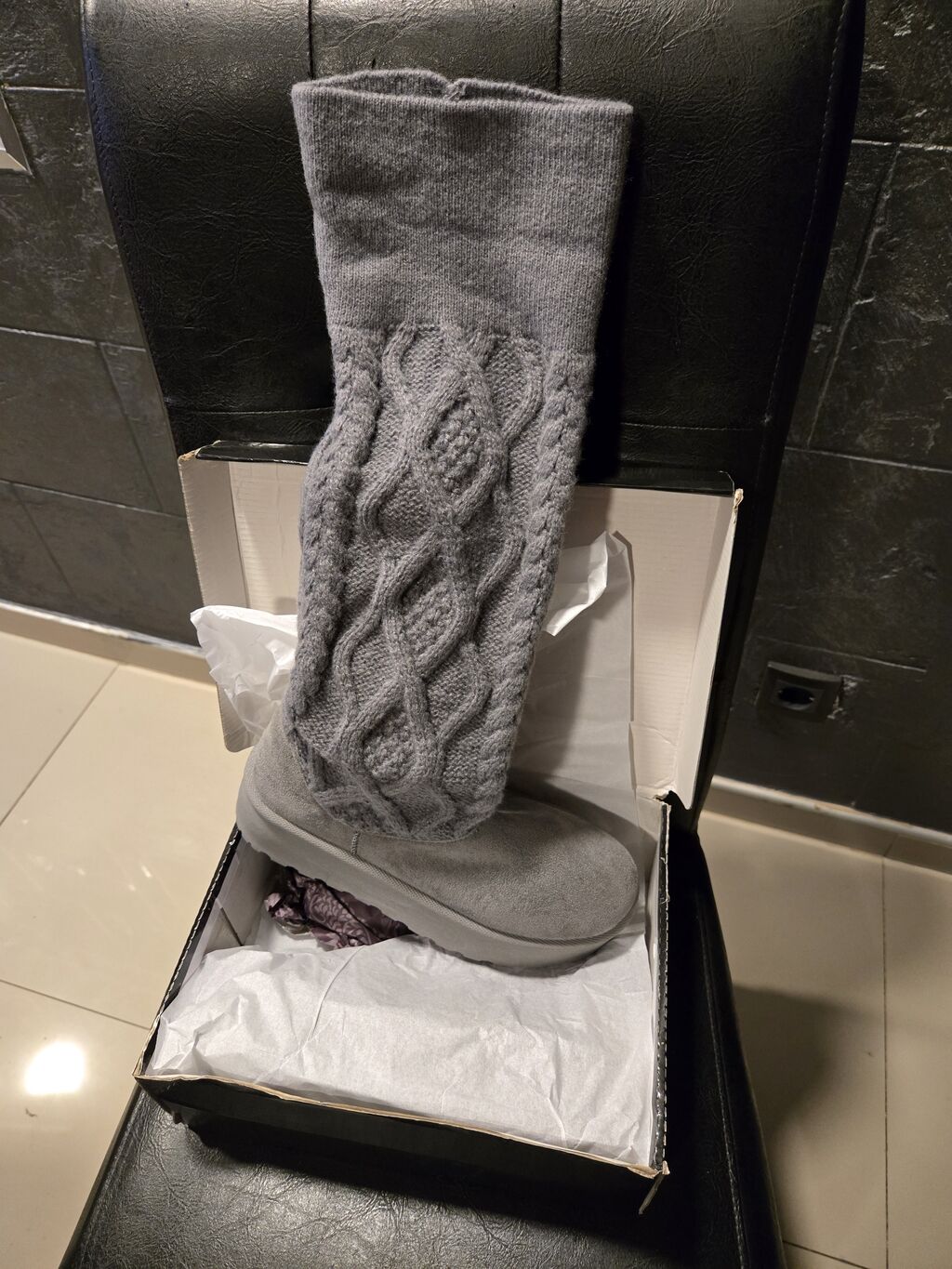 Čizme, UGG, 39
