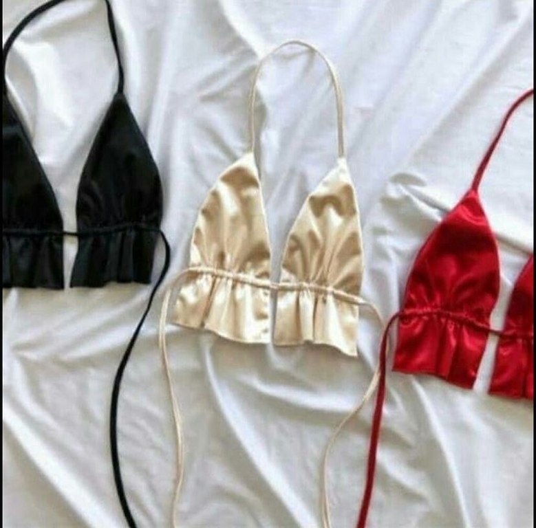 Crop top majica oko vrata,dupli sloj. Zlatna,crvena,crna,svetlo