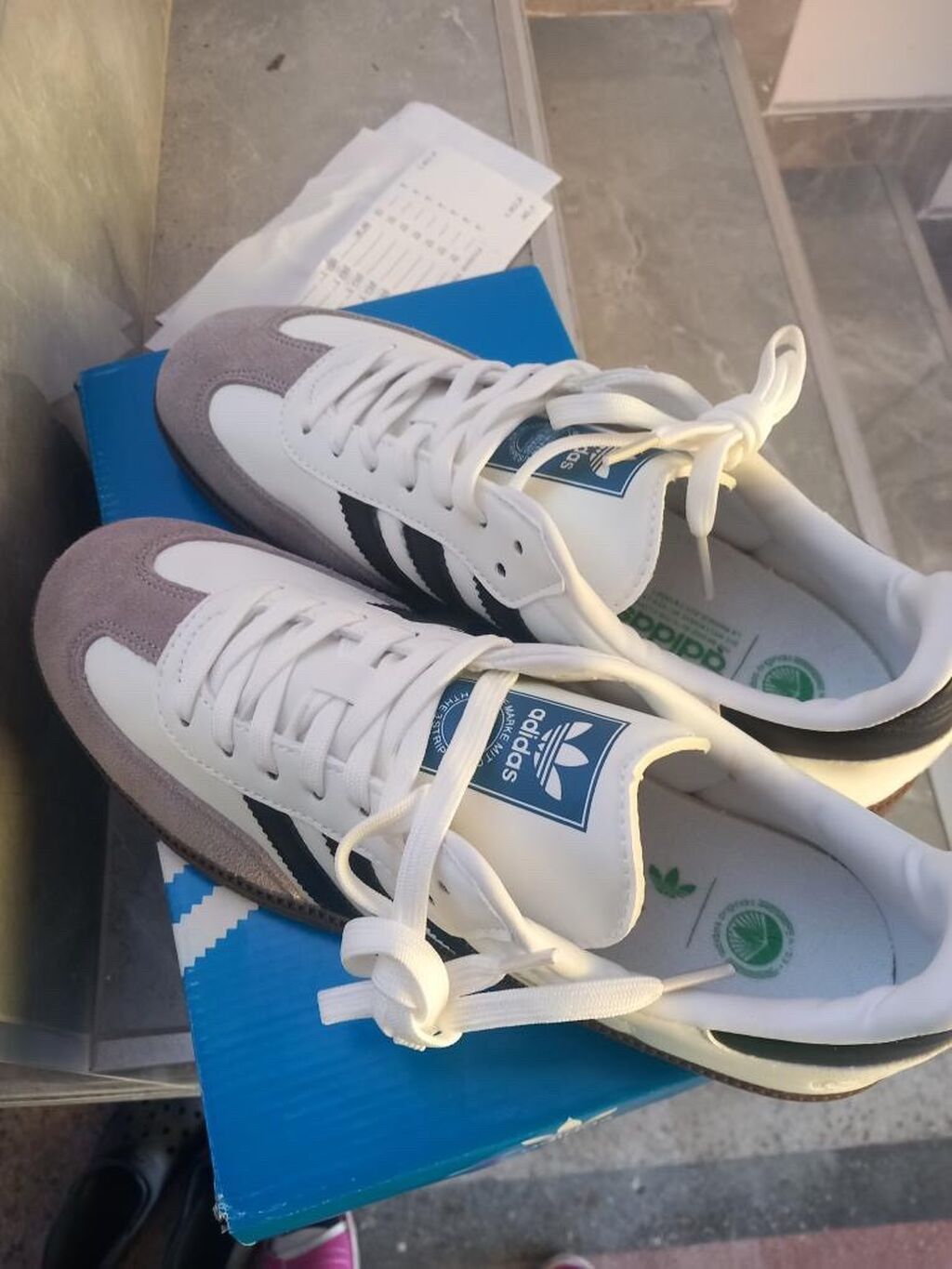 Patike, Adidas
