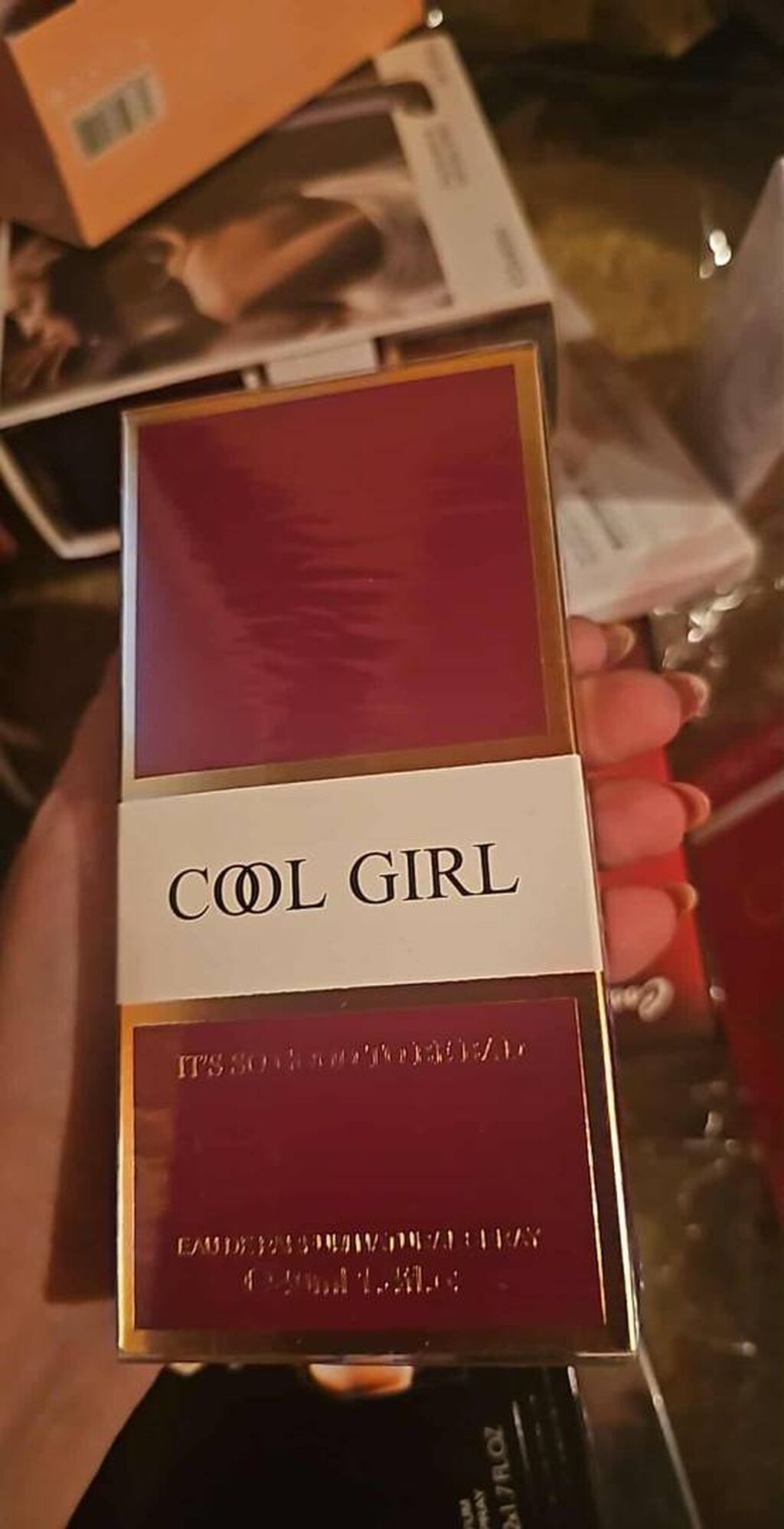 Set poklon parfema – razni mirisi - Cool Girl – ženski parfem. Kutija