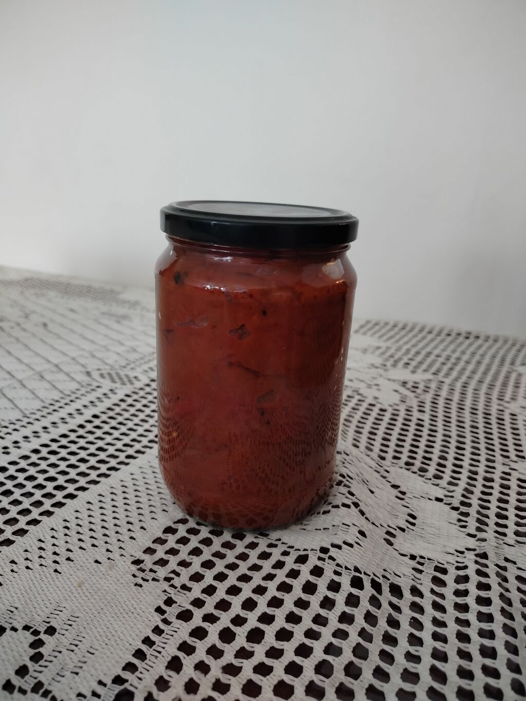 Domaci ajvar na prodaju,od ciste paprike NE PRSKANE