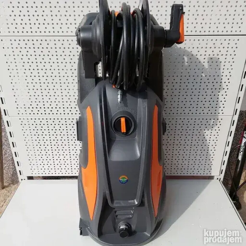 KZUBR Mašina za Pranje Automobila - Model KHPW-2000. Tražite pouzdanu