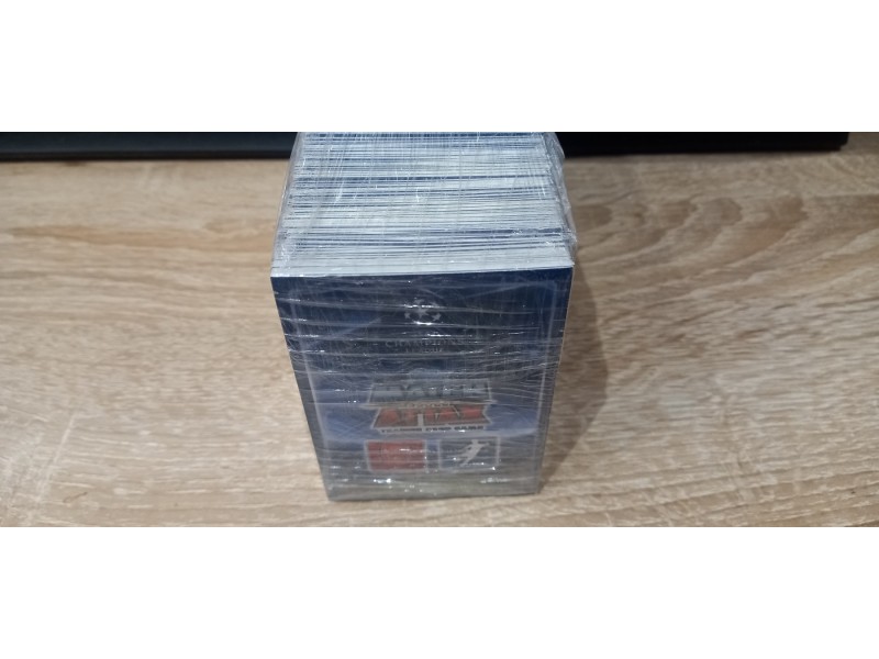 336 različitih kartica Match attax Topps 2015-16