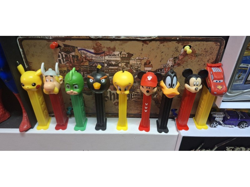 PEZ FIGURE LOT