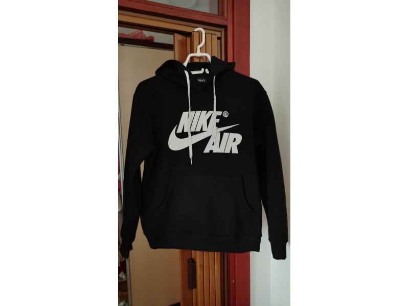 Nike muski duks sa kapuljacom M