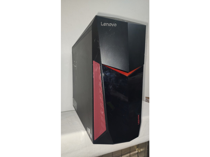 i7 7700,16gb ddr4,RX 570 8 gb,SSD 512 gb nov