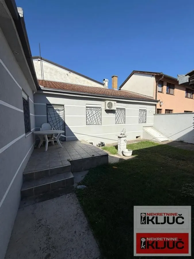 Izdavanje, kuća, 130m2, Salajka, Novi Sad, Novi Sad